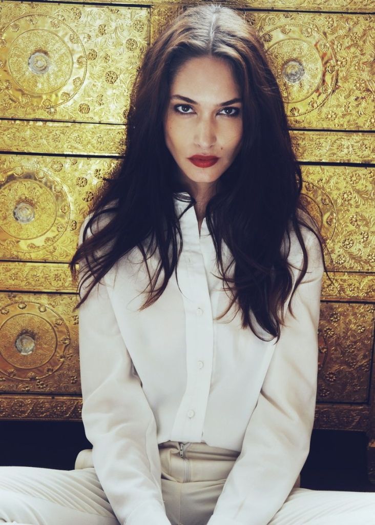 Eva B – Deva Models